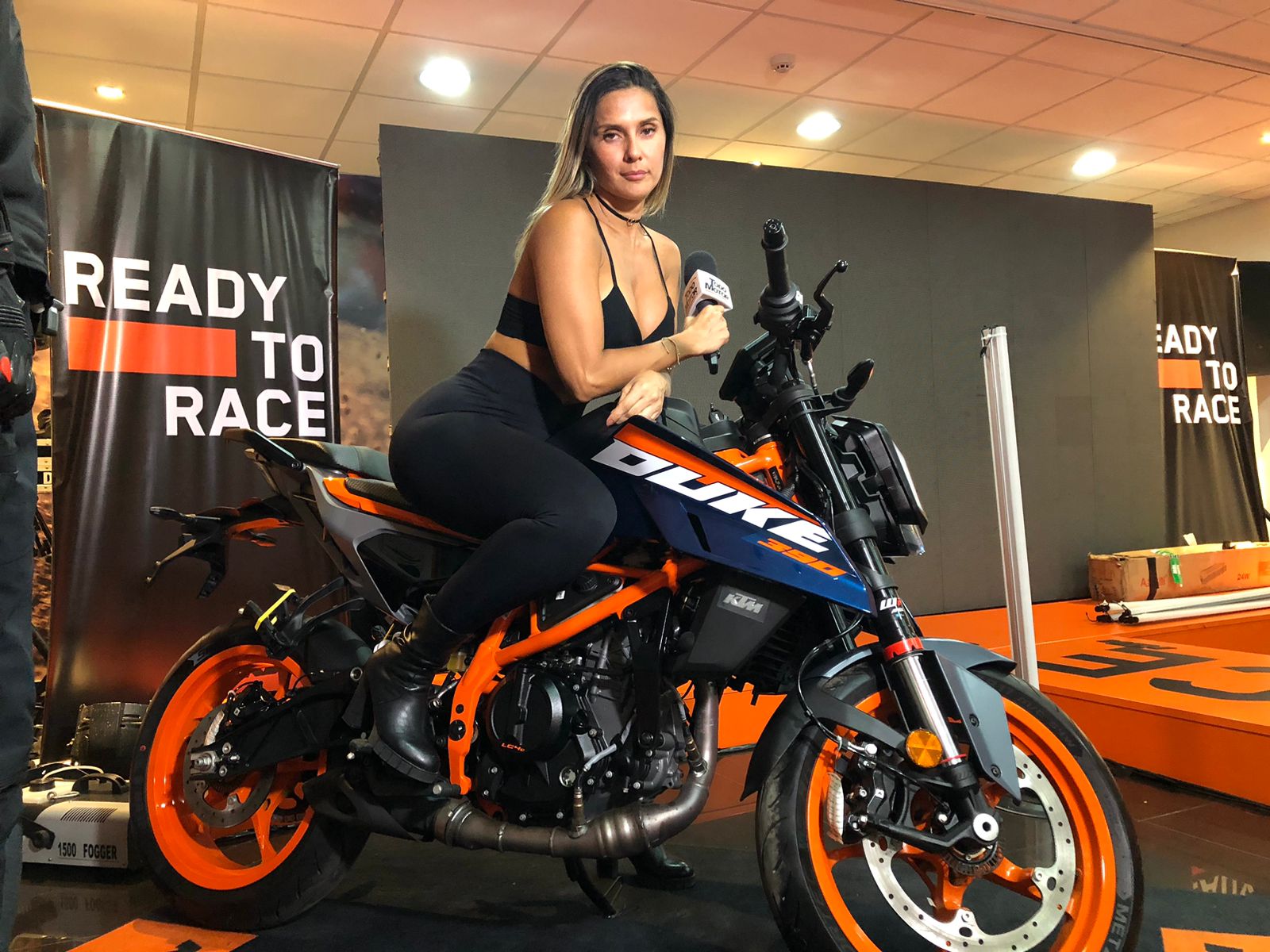 KTM MARCA UNA NUEVA ERA EN LAS MOTOCICLETAS NAKED CON LA NUEVA LÍNEA ...